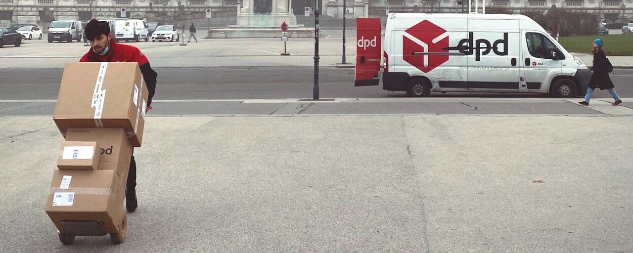 Comprehensive Guide to DPD Parcel Sizes | ShipBob UK