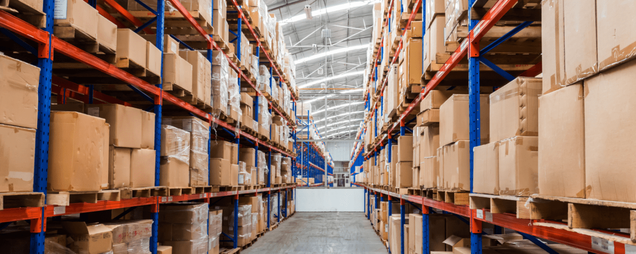 How to Tackle Ecommerce Inventory Glut: Guide + Solutions