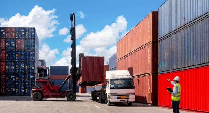 What is International Logistics? Objectives, Processes, & Tips